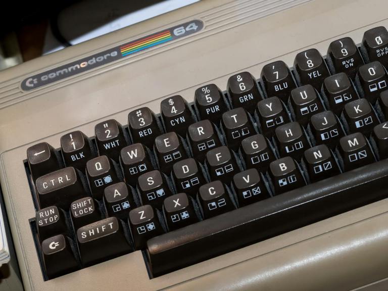 Meet the Commodore 64/128 – Writing RN